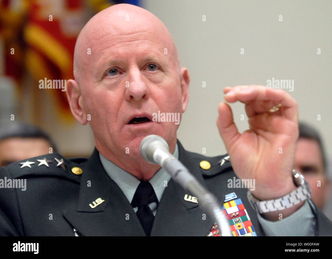 Steven blum hi-res stock photography and images - Alamy