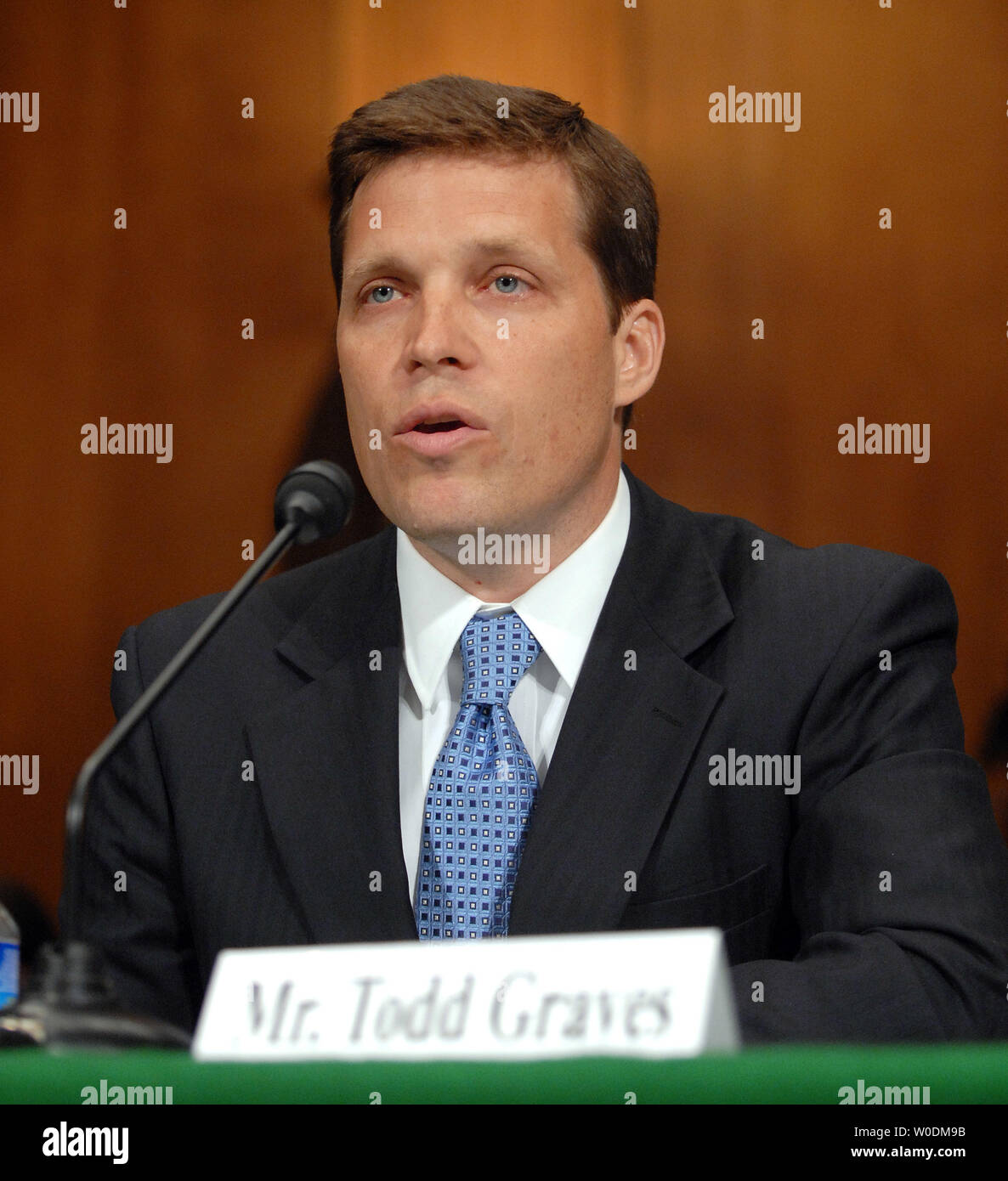 Todd graves hi-res stock photography and images - Alamy