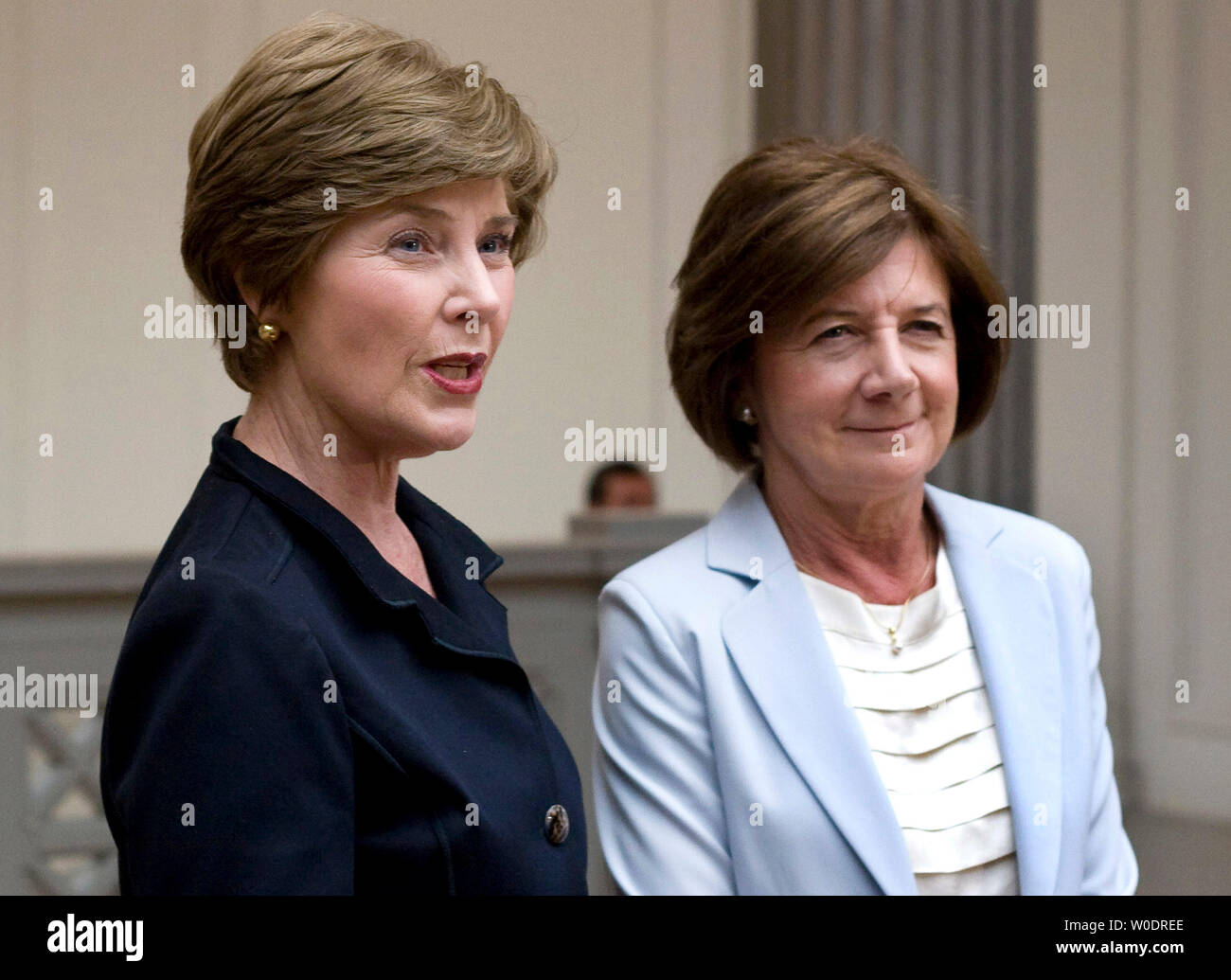 United States First Lady Laura Bush (L) and Polish First Lady Maria ...
