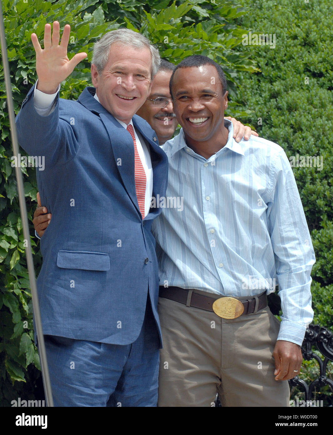 George leonard white hi-res stock photography and images - Alamy