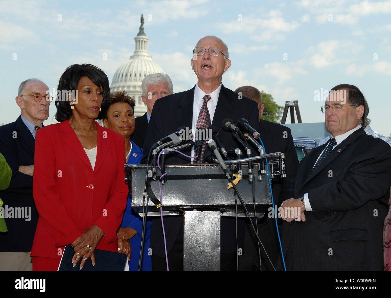 Barbara lawrence hi-res stock photography and images - Alamy