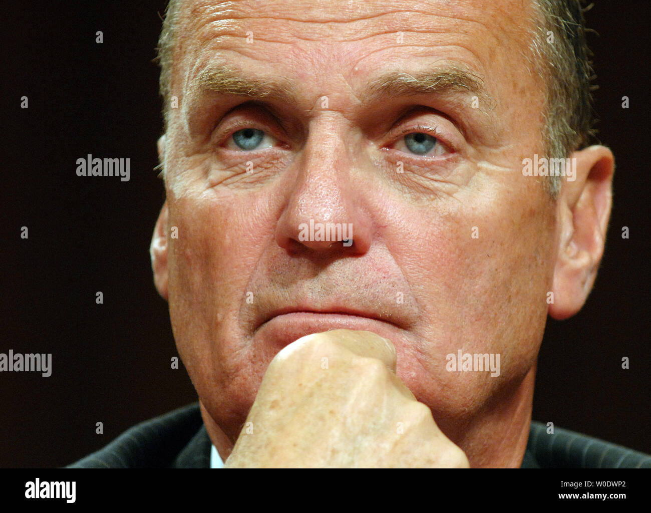 Marine corps commission hi-res stock photography and images - Alamy