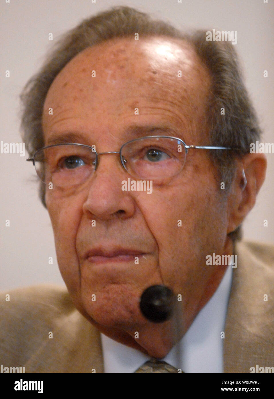 William j perry hi-res stock photography and images - Alamy