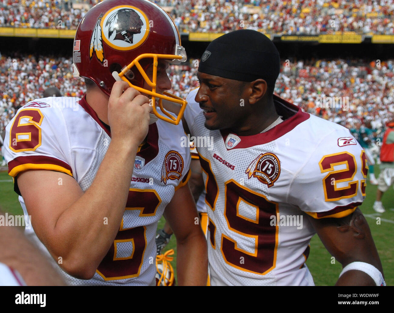 Leigh torrence hi-res stock photography and images - Alamy