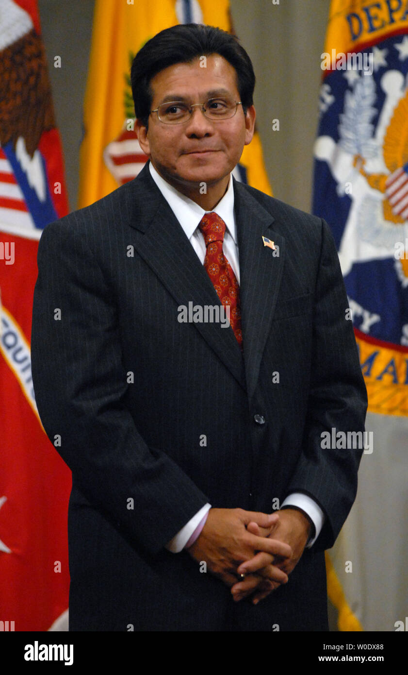 U.S. Attorney General Alberto Gonzales attends his farewell ceremony in ...