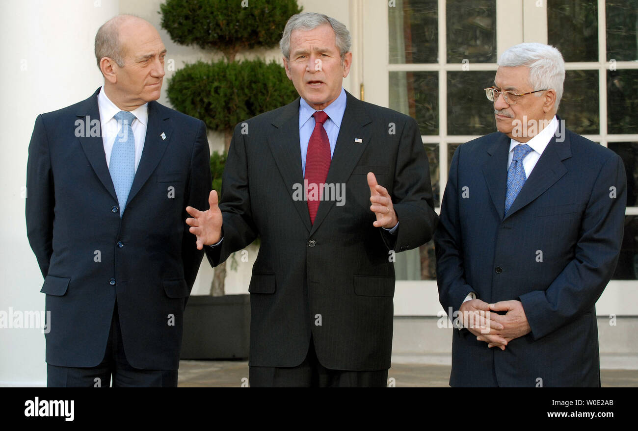 U.S. President George W. Bush, Palestinian President Mahmoud Abbas (R ...