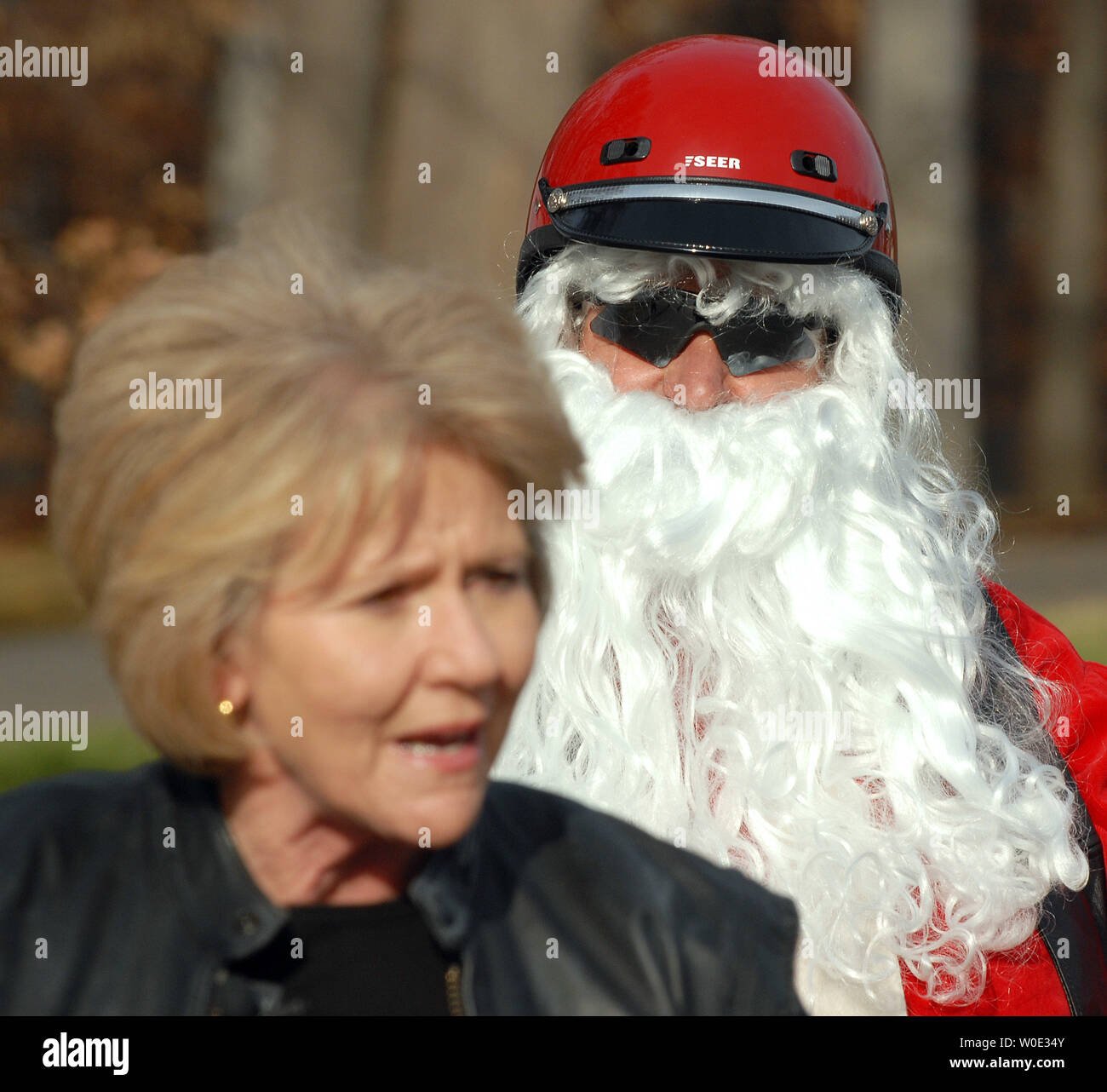 Transportation Secretary Mary E. Peters gives Santa Claus safety ...