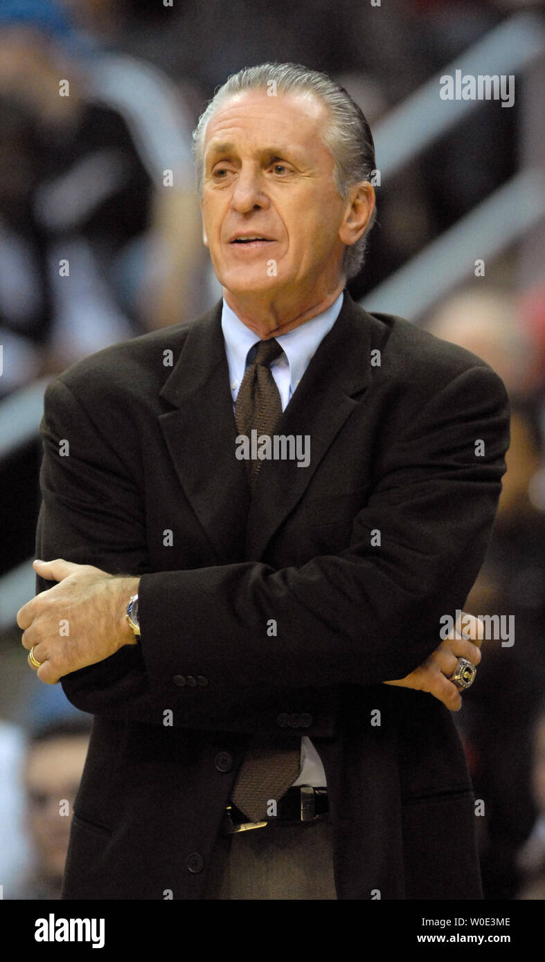Miami Heat head coach Pat Riley yells to his team as they play the ...