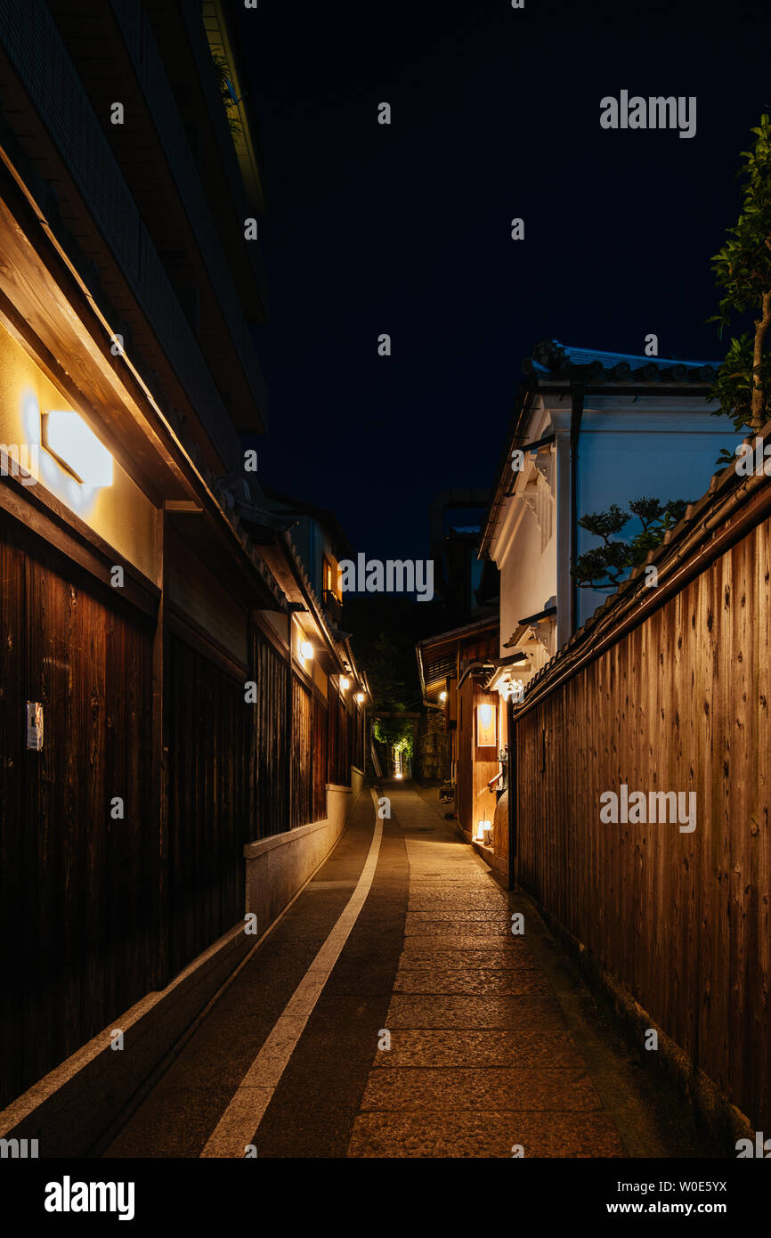 Japanese streetscape hi-res stock photography and images - Alamy