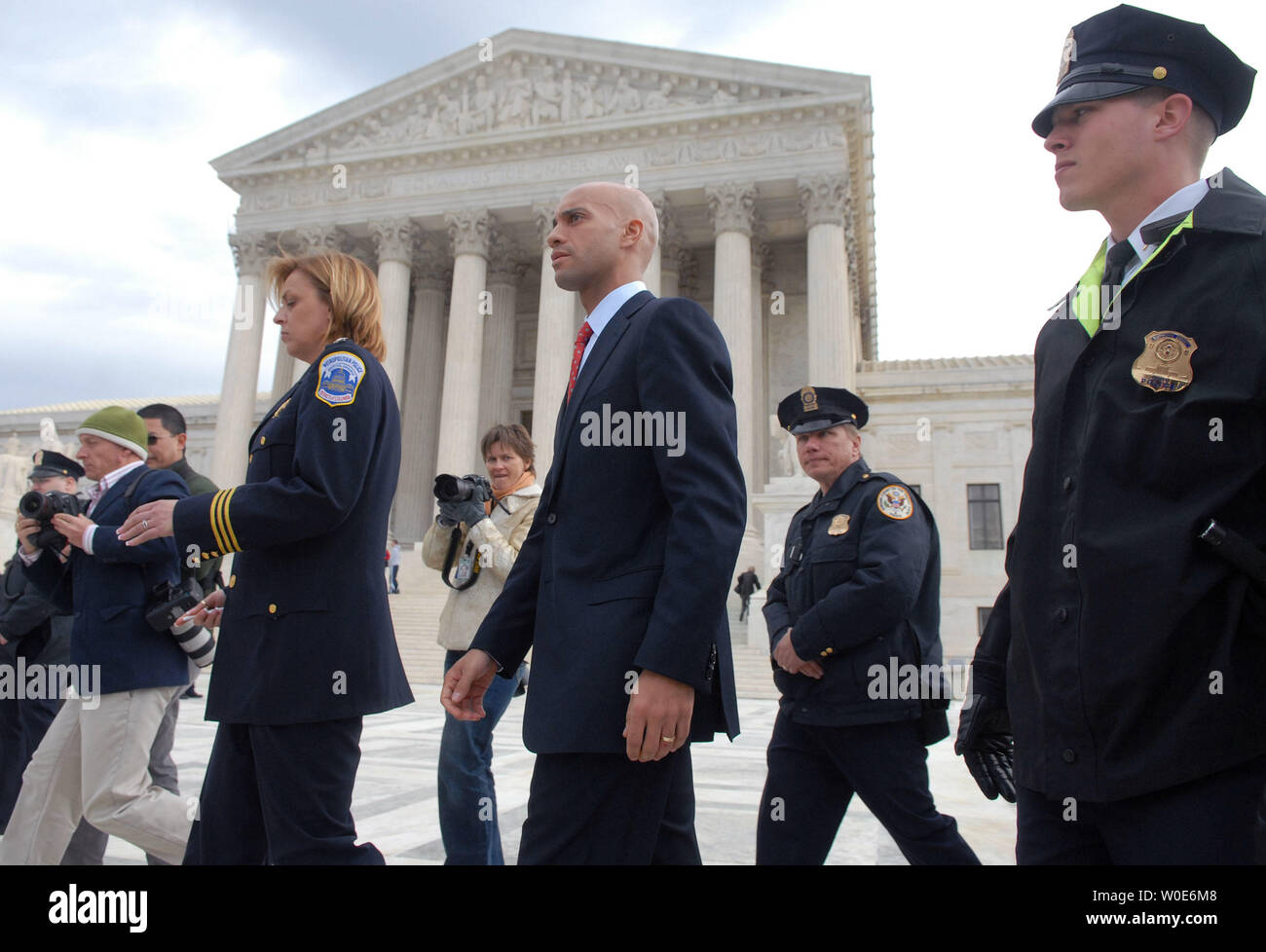 Chief cathy lanier hi-res stock photography and images - Alamy