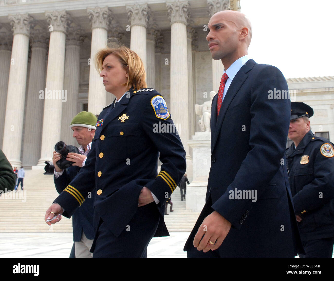 Chief cathy lanier hi-res stock photography and images - Alamy