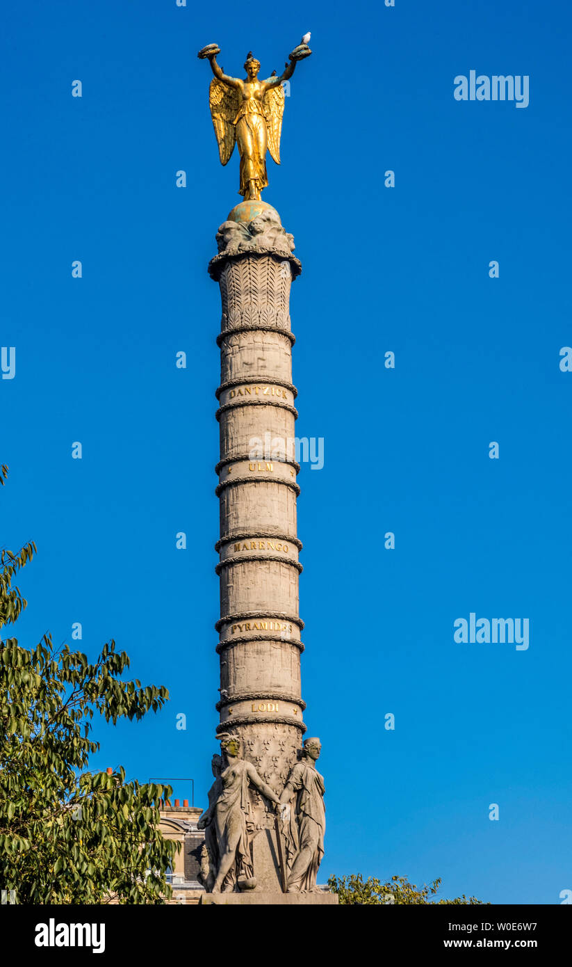 Column napoleon monument sky hi-res stock photography and images - Alamy