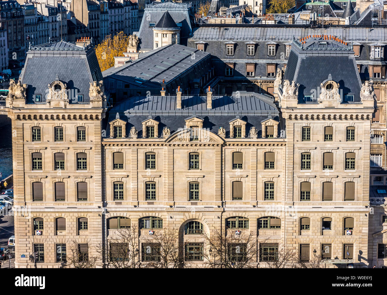 France, Paris, 4th arrondissement, Ile de la Cité, view on the ...