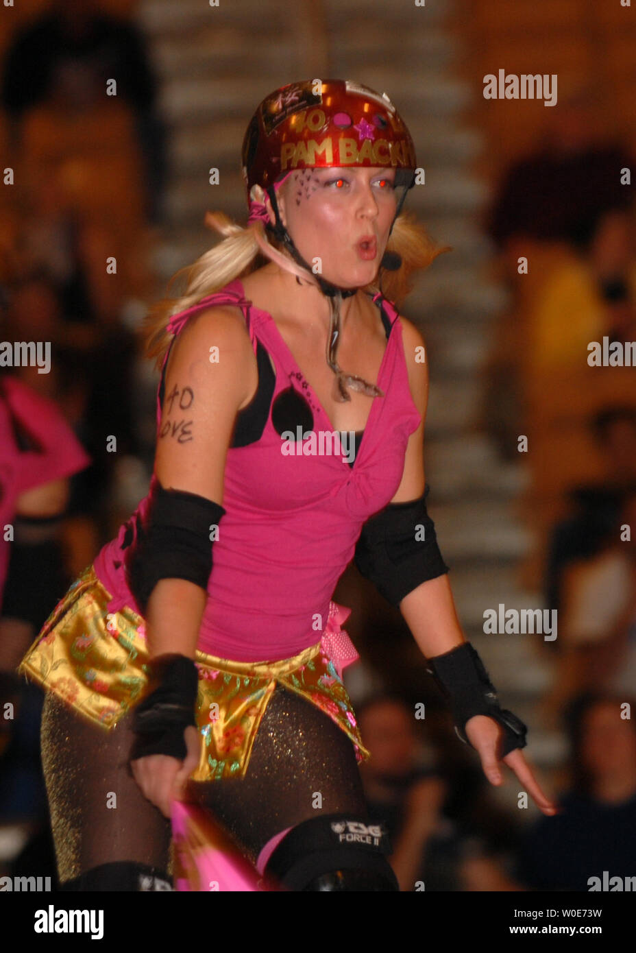 Roller derby dc hi-res stock photography and images - Alamy