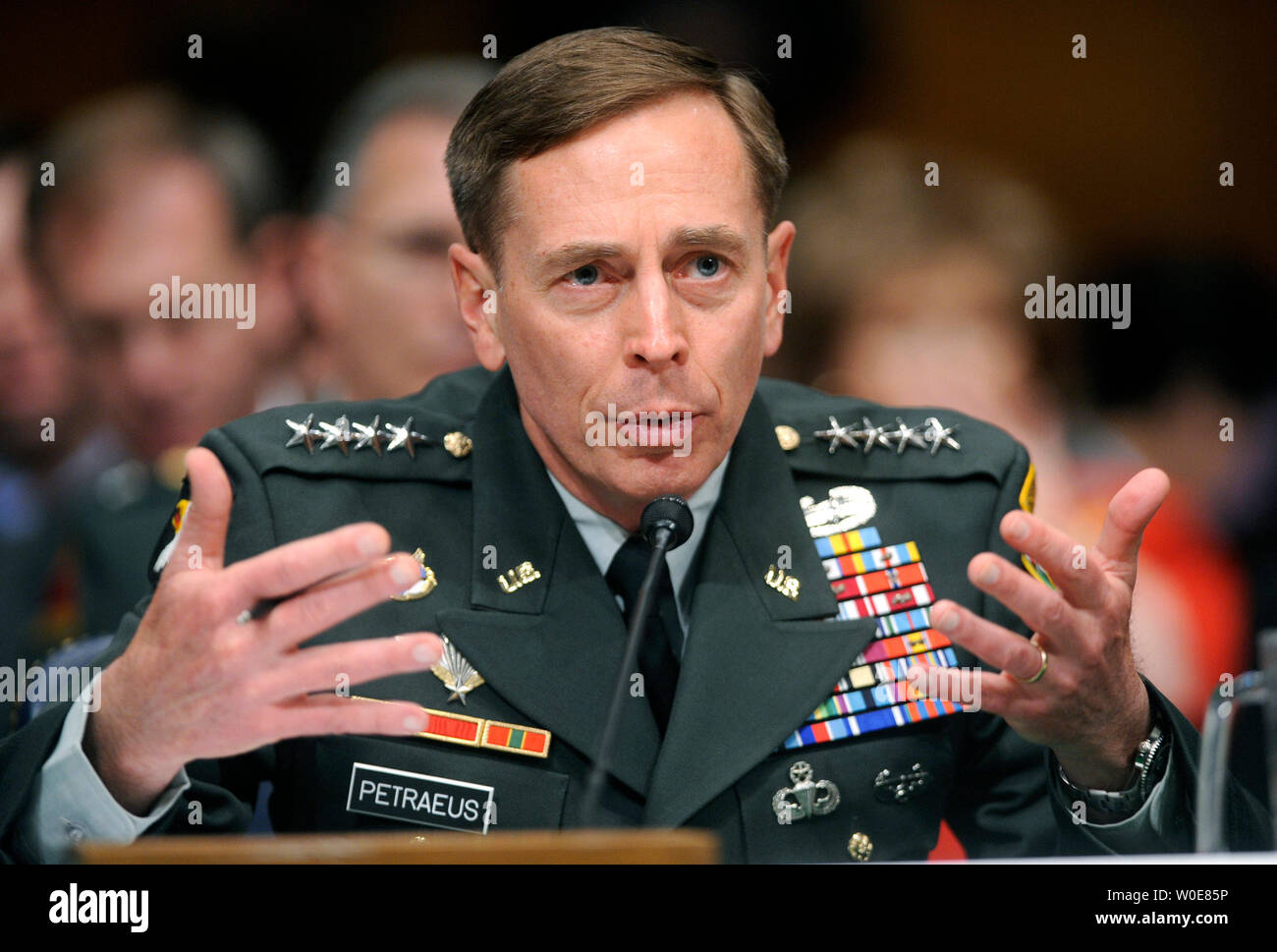 Commander of the multi national force iraq hi-res stock photography and ...