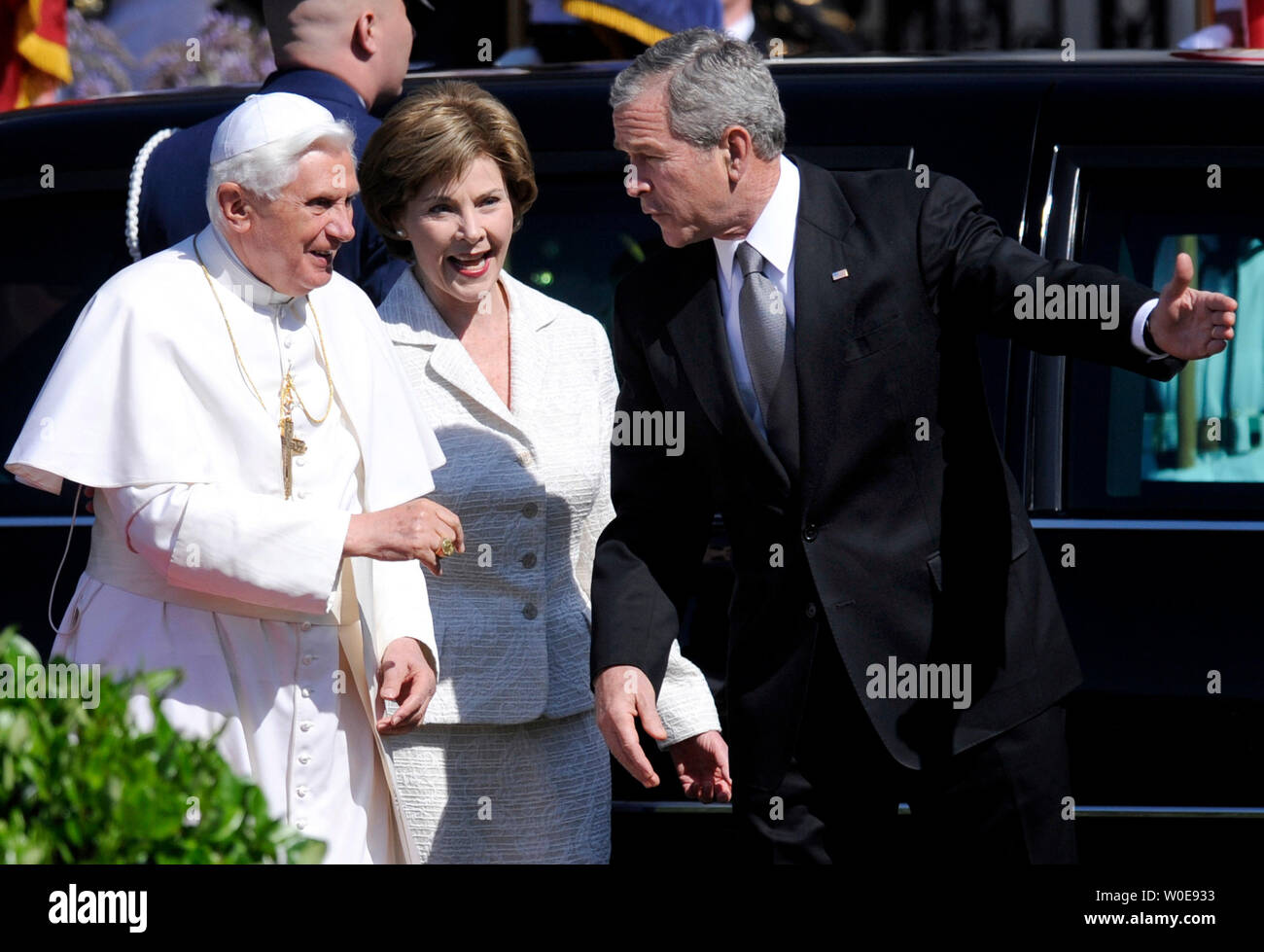 U.S. President George W. Bush and First Lady Bush welcome Pope Benedict ...