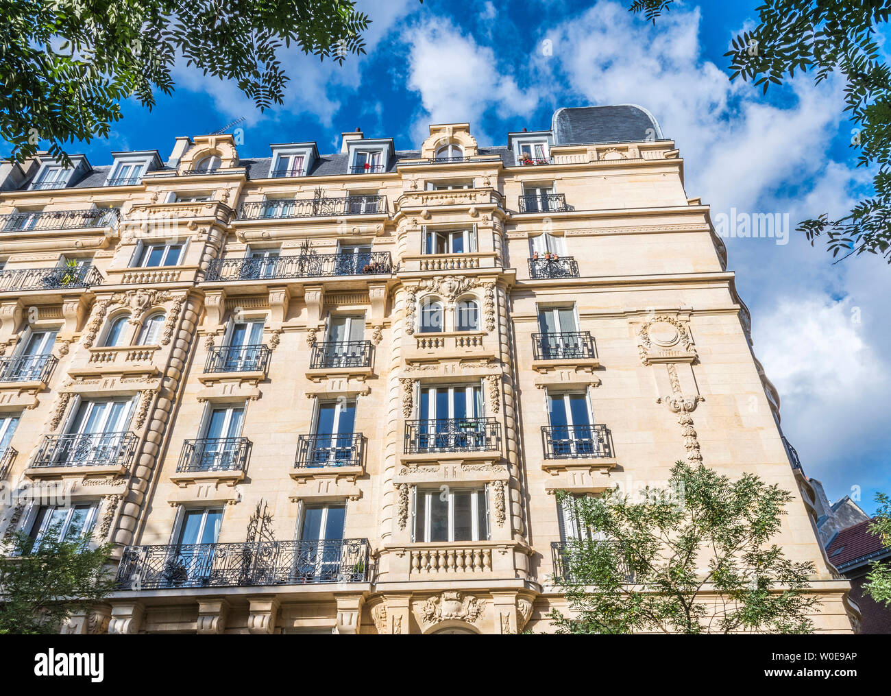 Haussmannian Stock Photos & Haussmannian Stock Images - Alamy