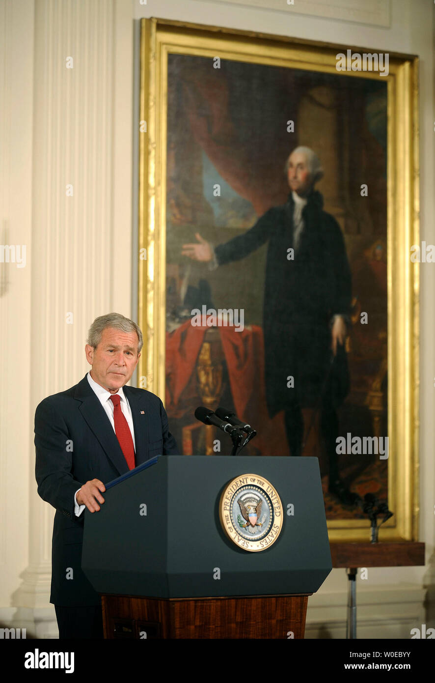 President George W. Bush delivers remarks at the Presidential Medal of ...