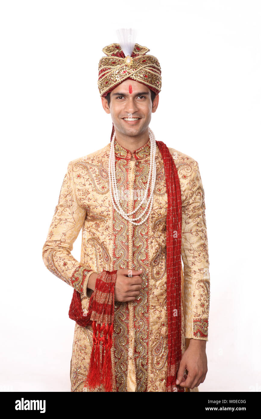 Indian groom bridegroom india hi-res stock photography and images - Alamy