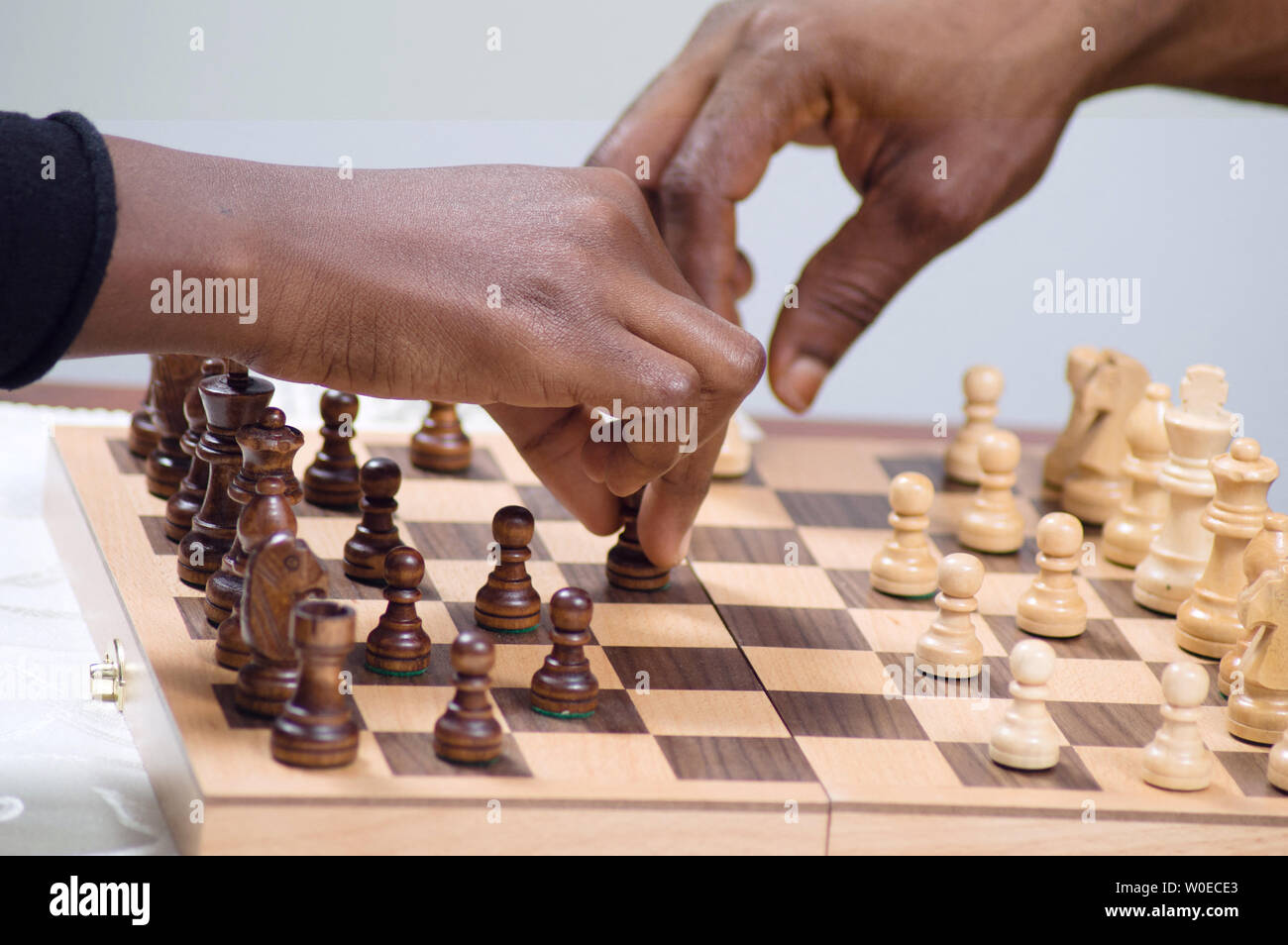 African board game hi-res stock photography and images - Alamy
