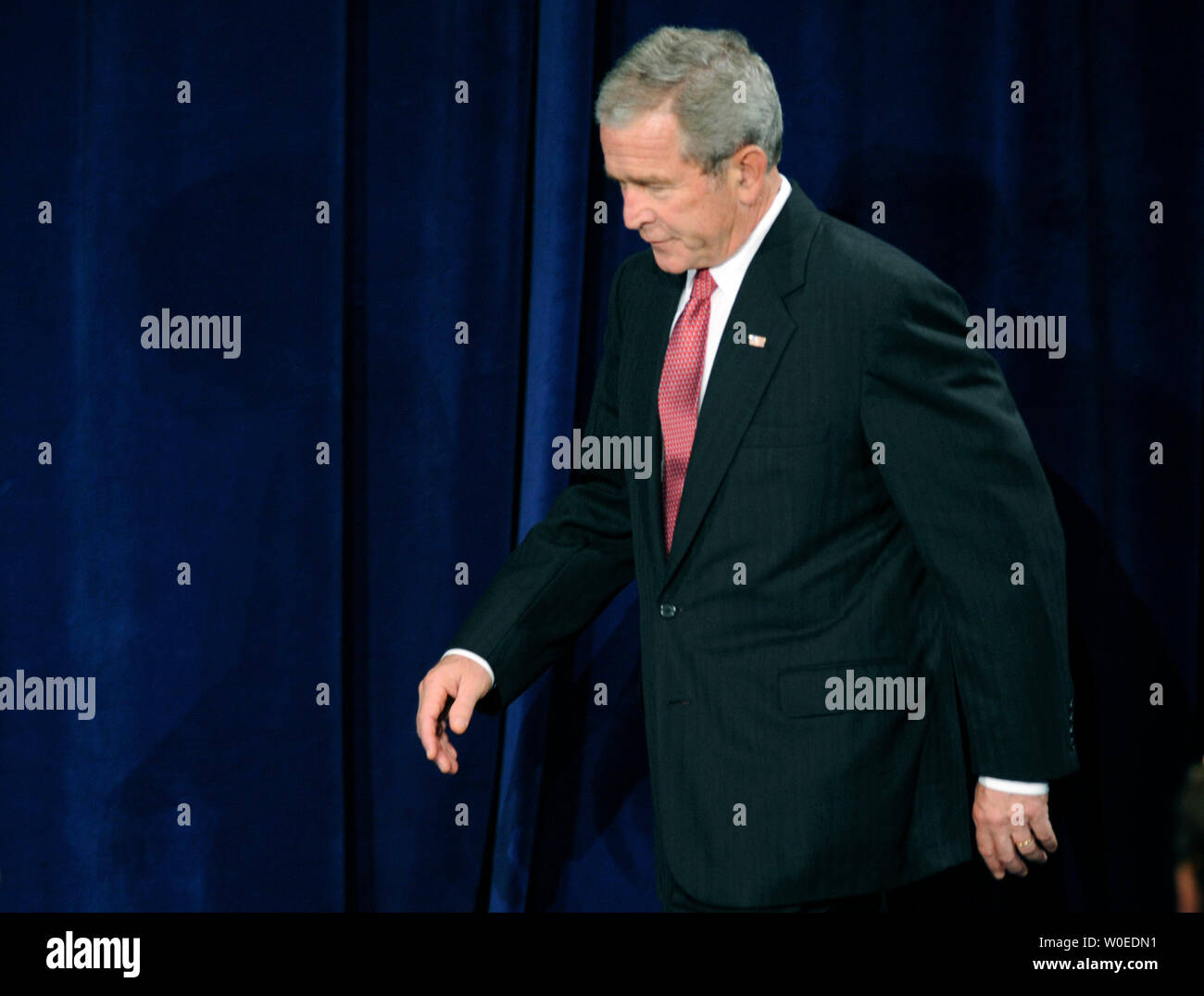 Ronald reagan president podium hi-res stock photography and images - Alamy