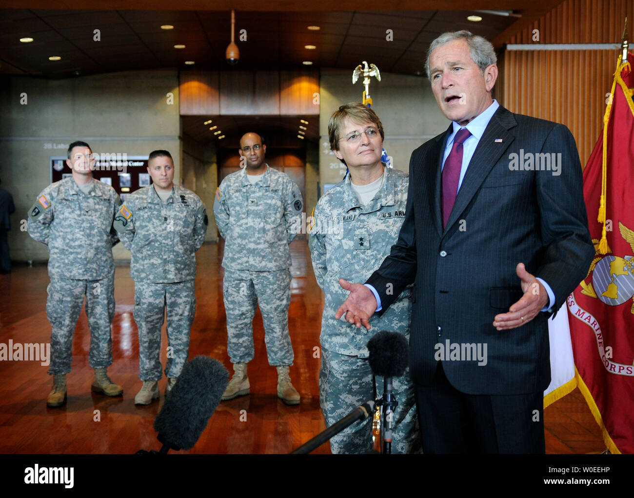 Maj gen carla hawley bowland hi-res stock photography and images - Alamy