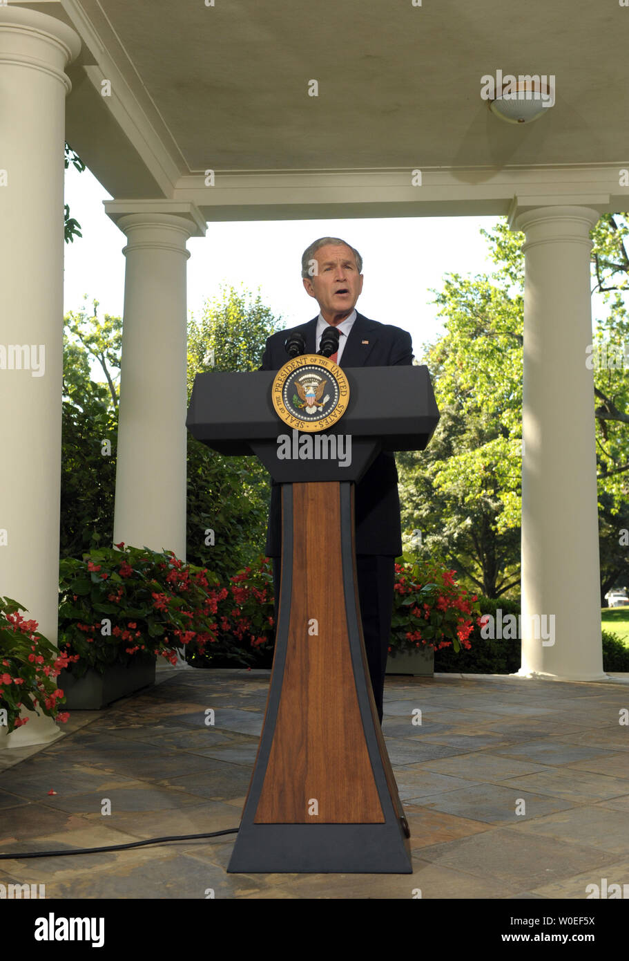2008 banking crises hi-res stock photography and images - Alamy