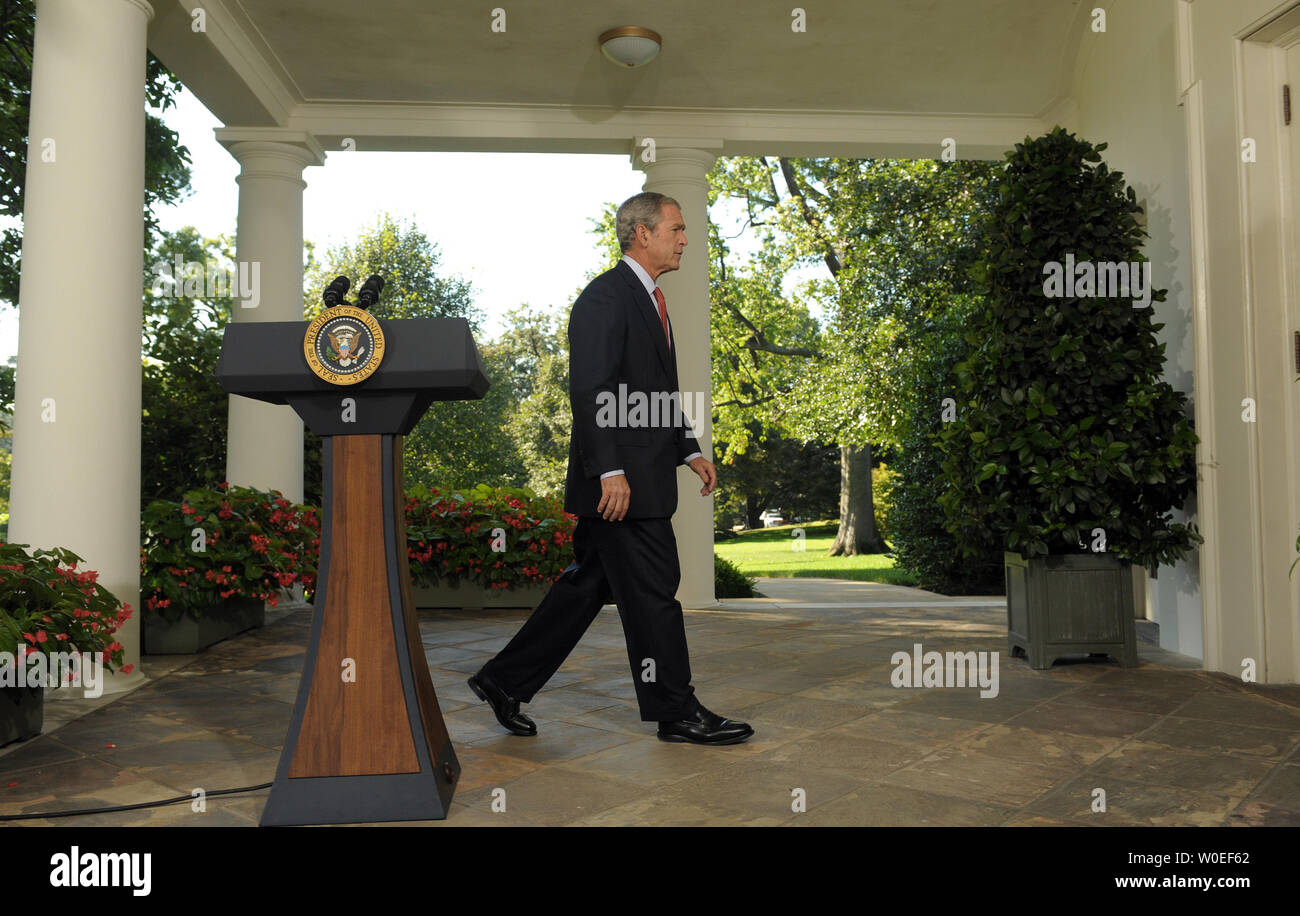 2008 banking crises hi-res stock photography and images - Alamy