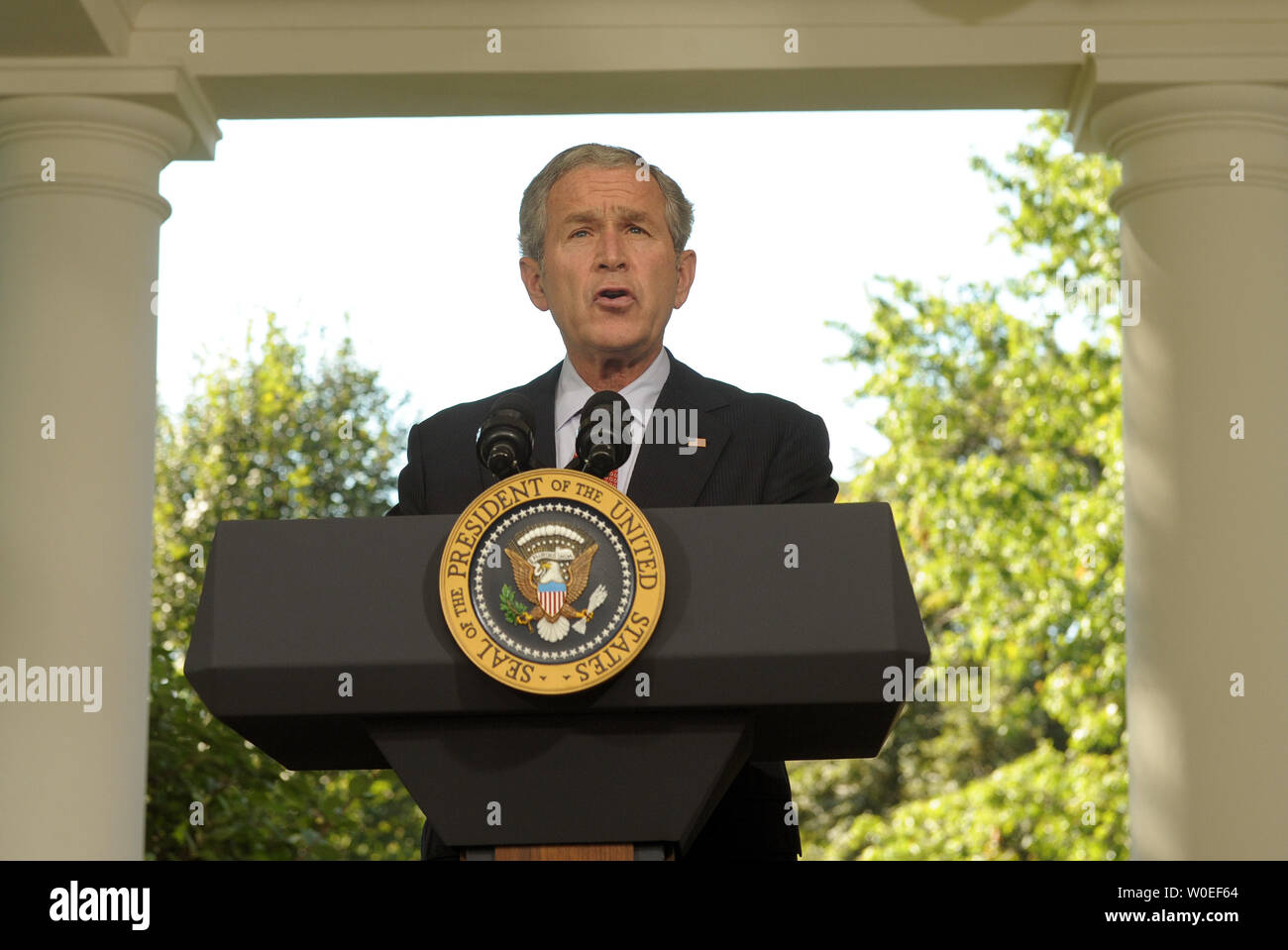 2008 banking crises hi-res stock photography and images - Alamy