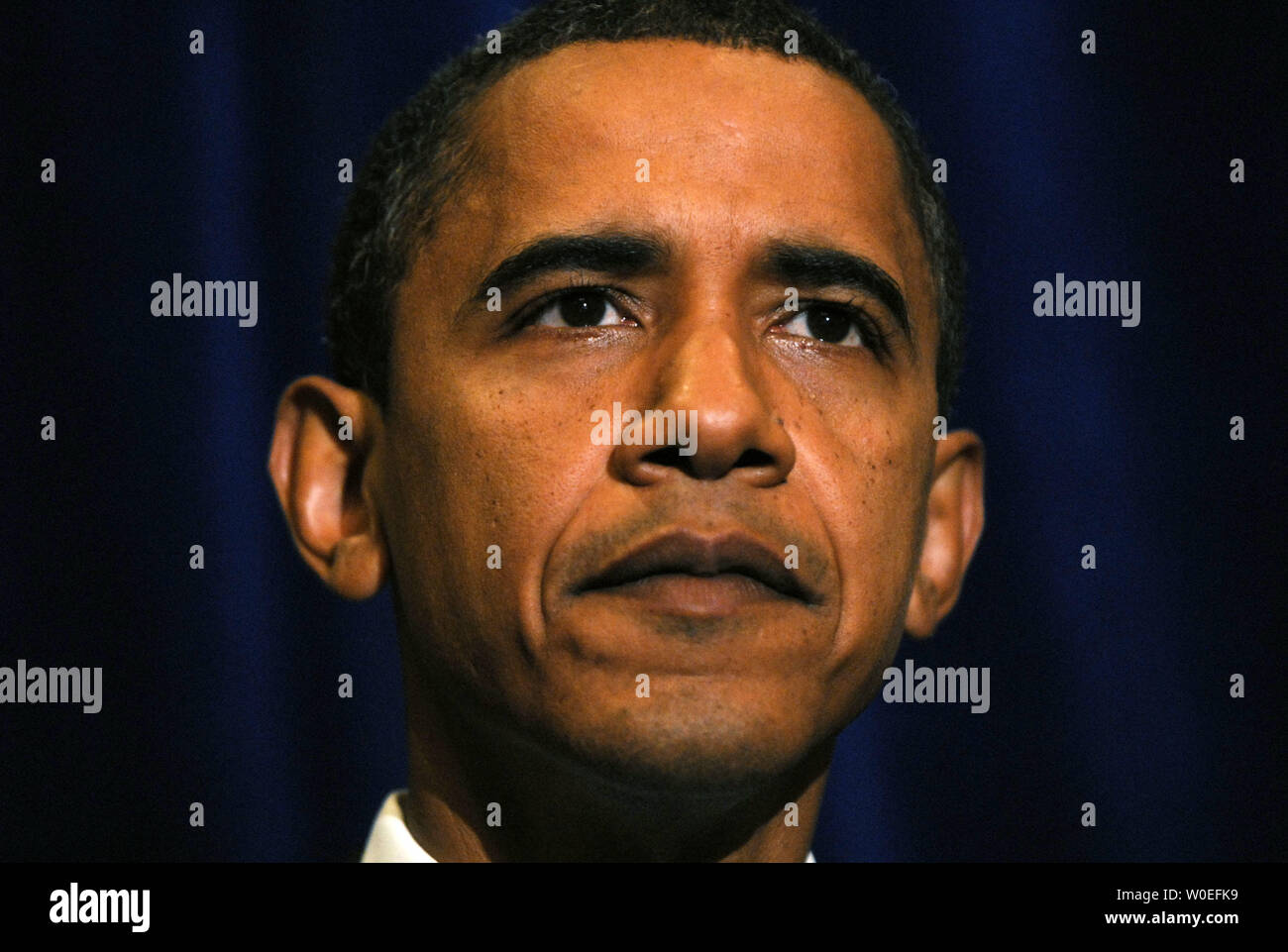 Democratic Presidential candidate Sen. Barack Obama (D-IL) speaks at a ...