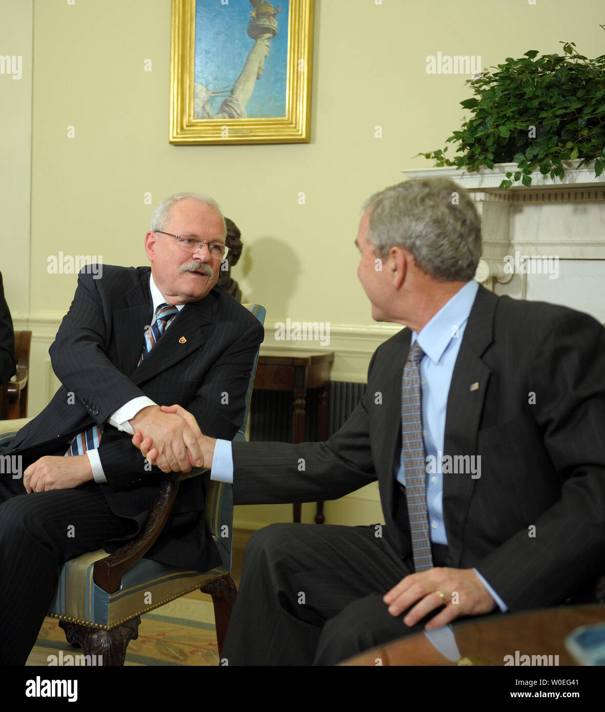 U.S. President George W. Bush meets with Slovak President Ivan ...