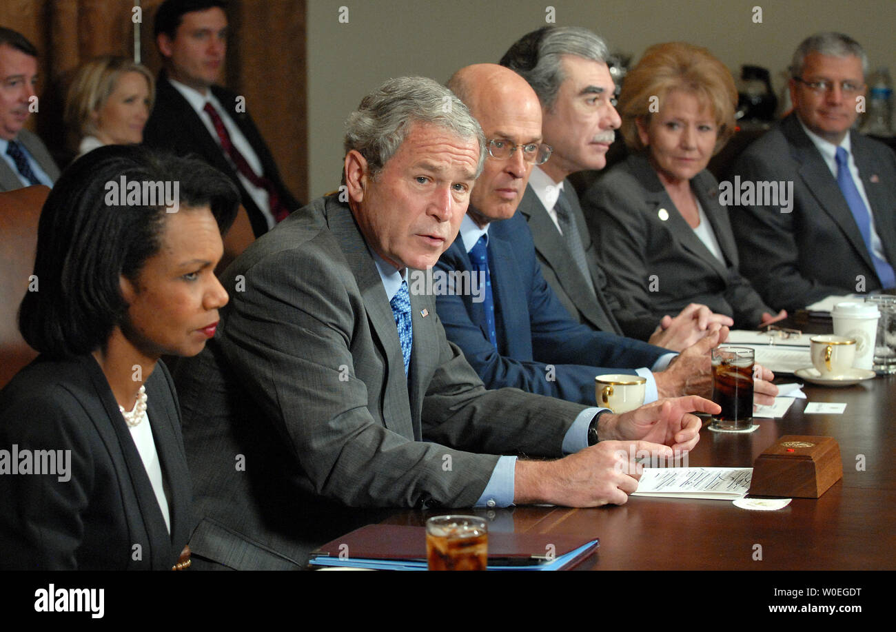 Condoleezza rice george bush meeting hi-res stock photography and ...