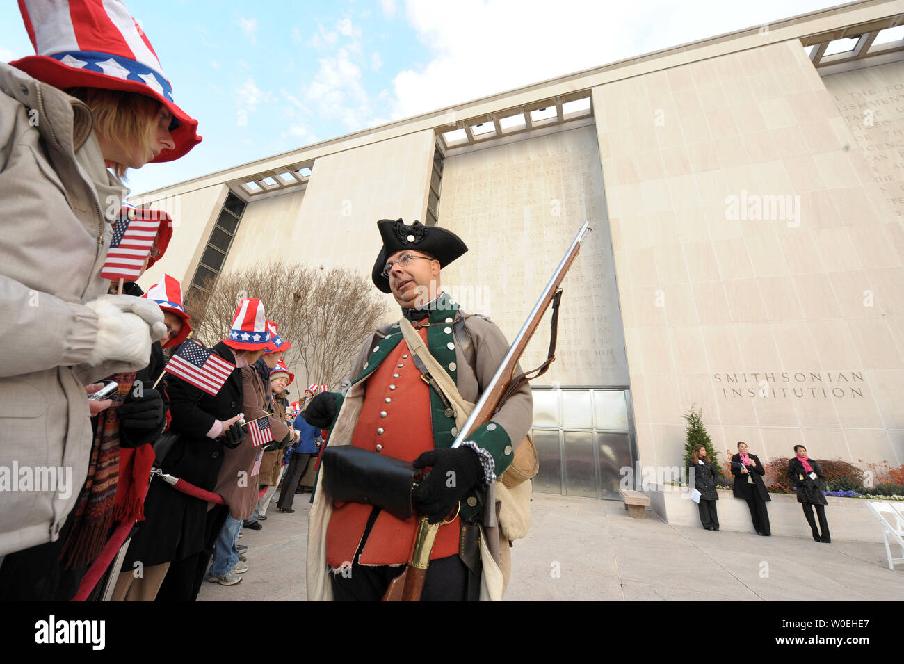 Revolutionary war garb hi-res stock photography and images - Alamy