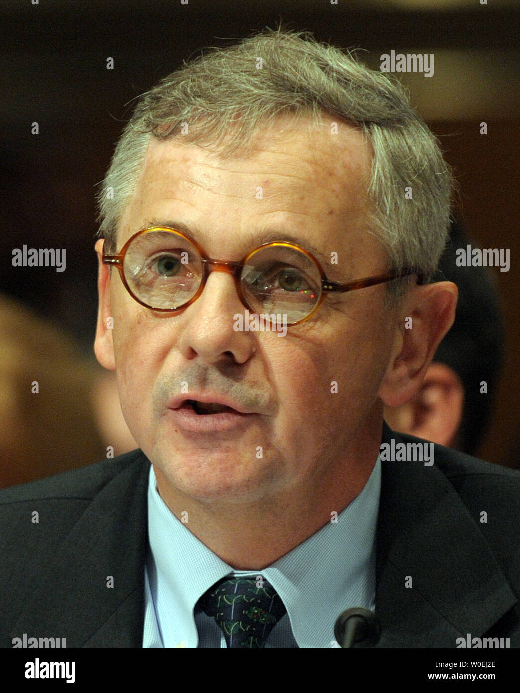 Automotive retailers hi-res stock photography and images - Alamy