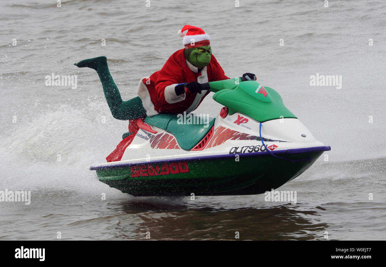 Santa on skis hi-res stock photography and images - Alamy