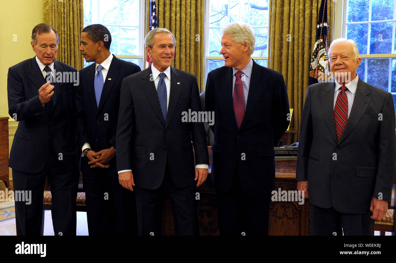 Former President George H.W. Bush, President-elect Barack Obama, U.S ...