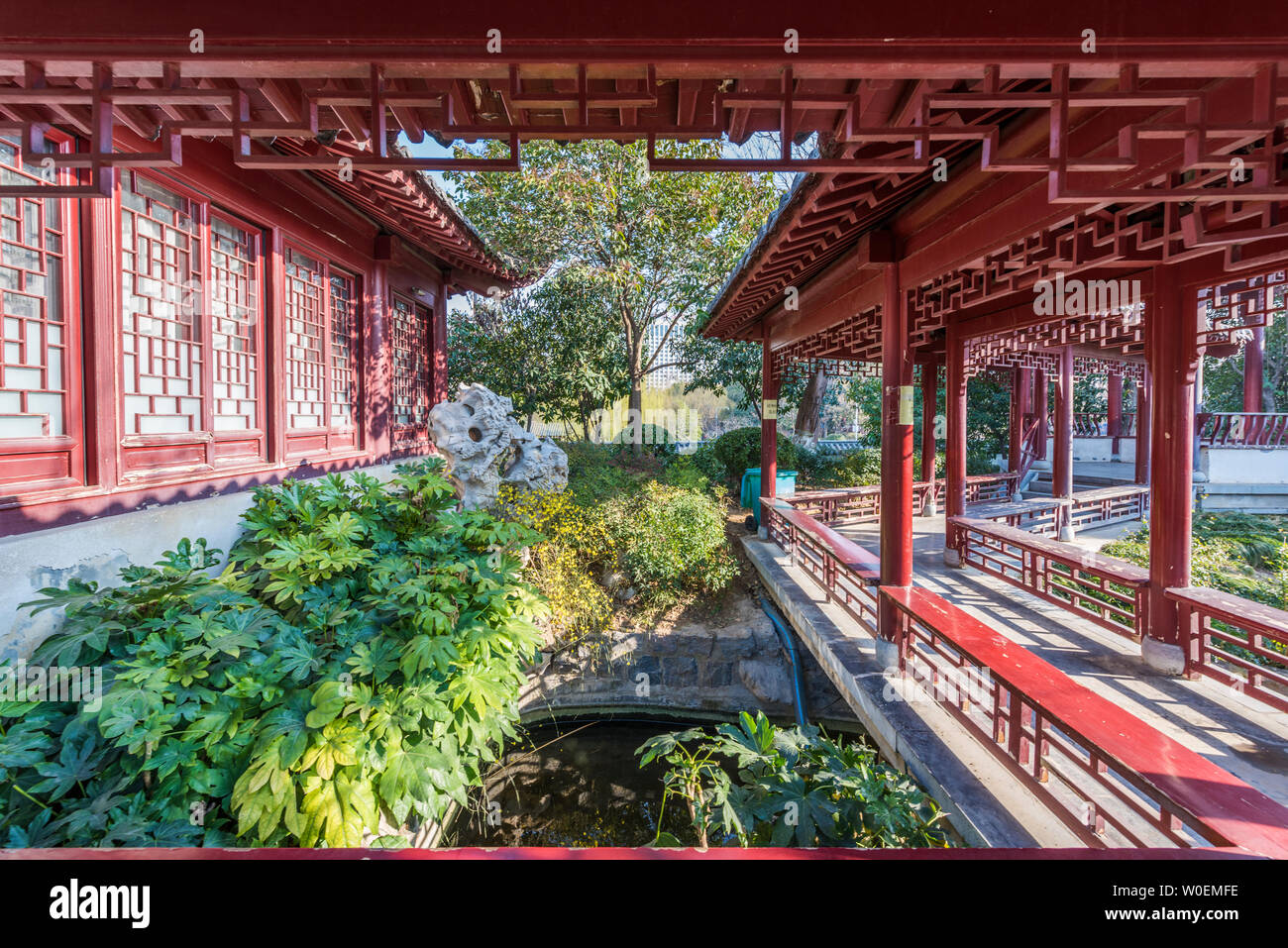 Classical Garden Architecture of Mengxi Garden, Zijingshan Park ...