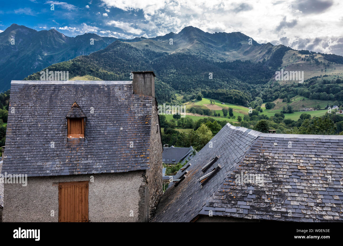 Azet village hi-res stock photography and images - Alamy