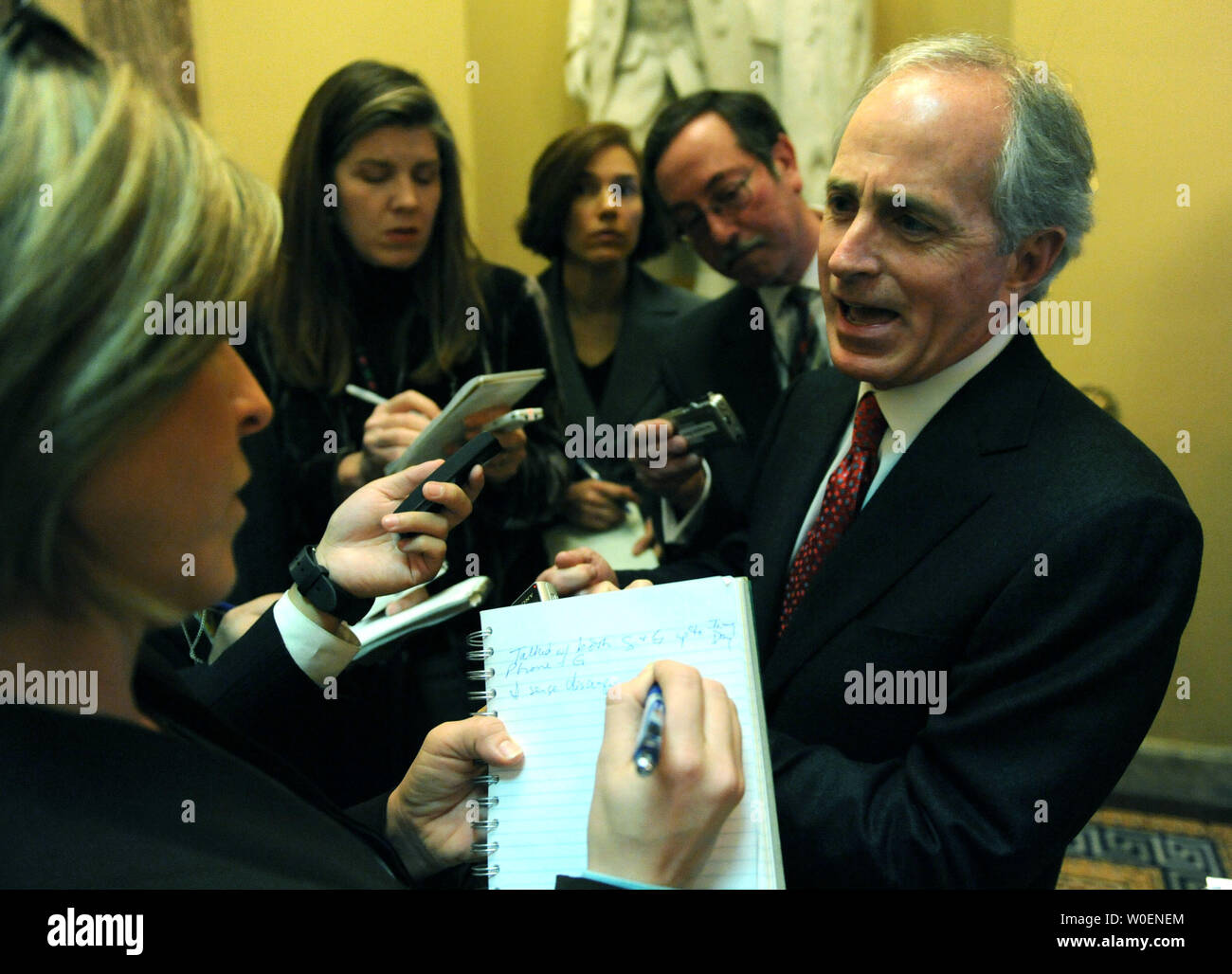 House bill 61 hi-res stock photography and images - Alamy