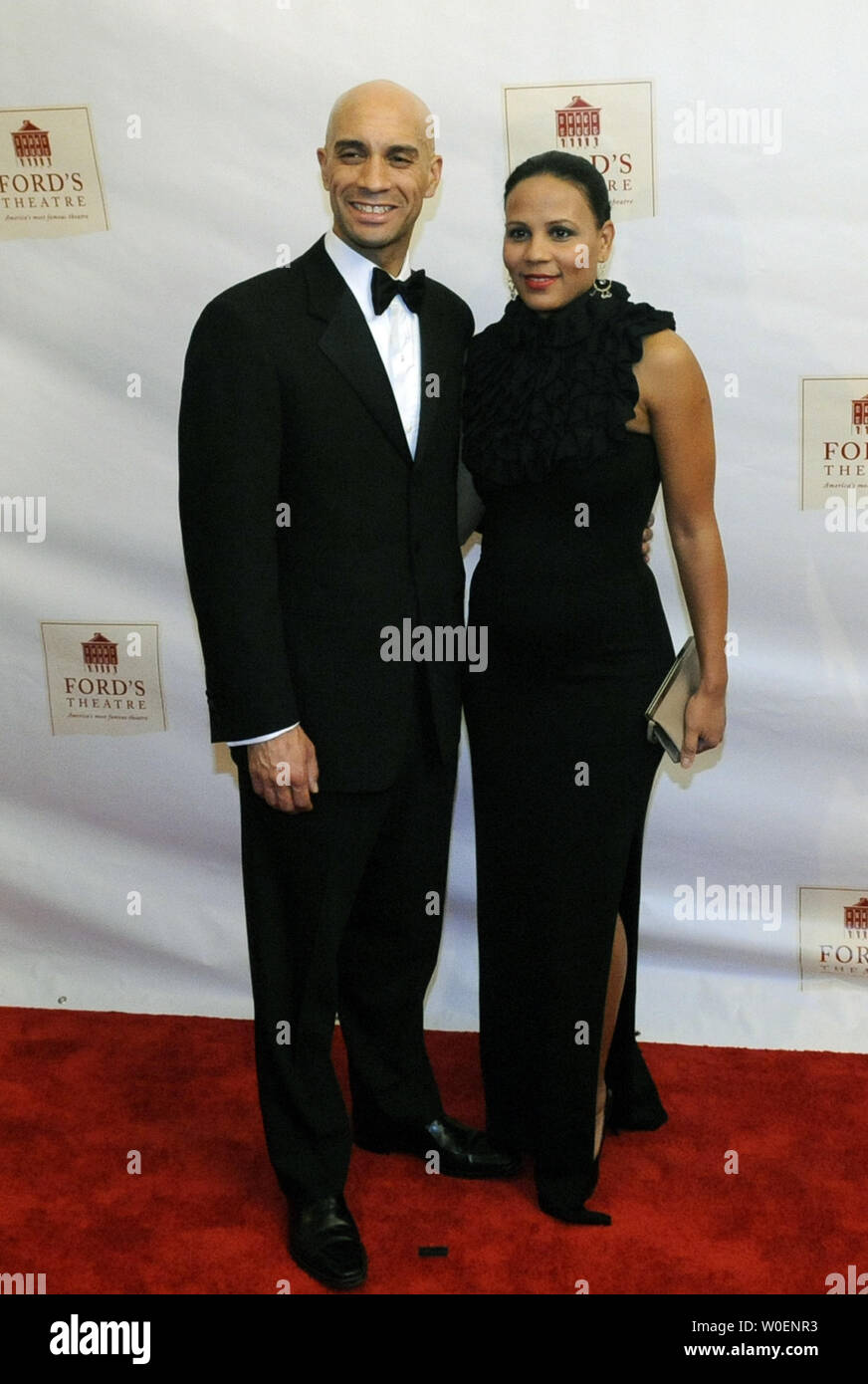 District of Columbia Mayor Adrian Fenty and his wife Michelle arrive on ...