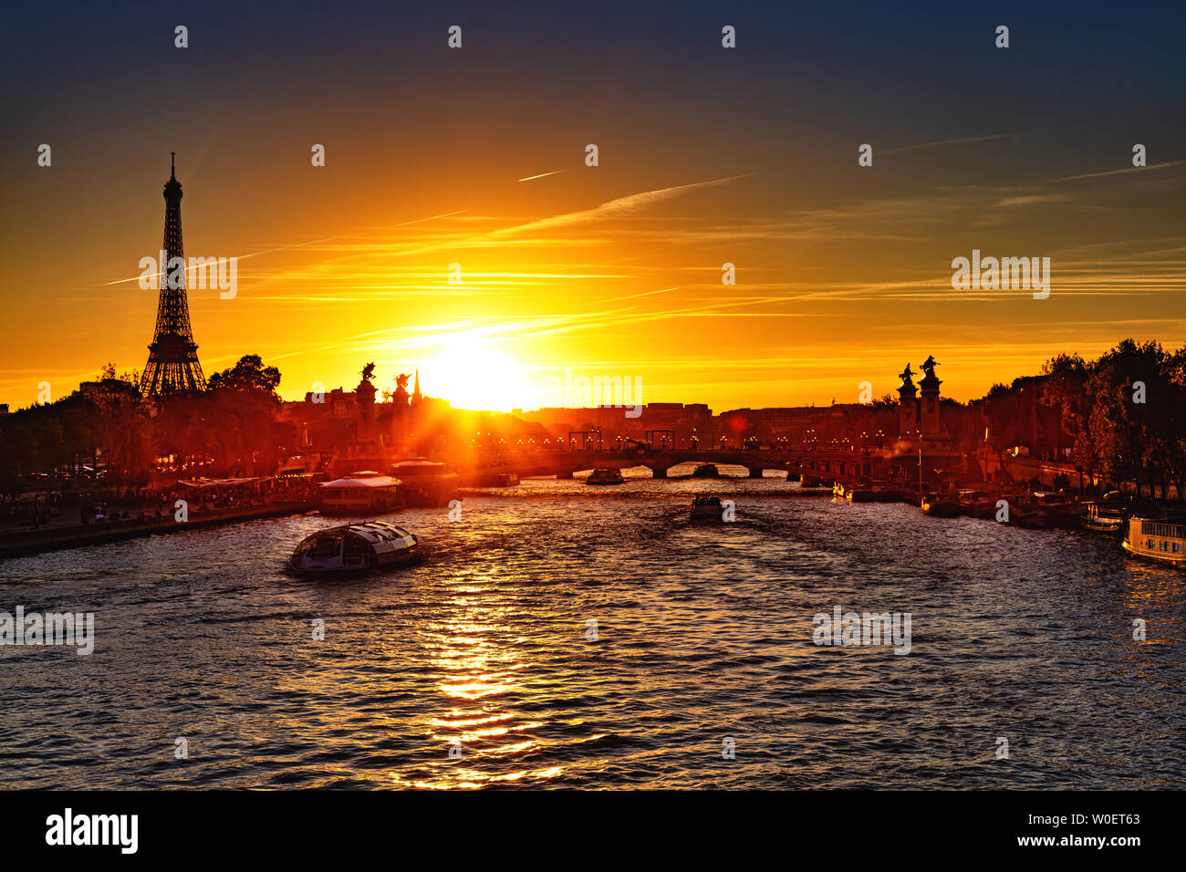 France, Paris, October 5, 2018: Sunset on the Eiffel Tower, the Seine ...
