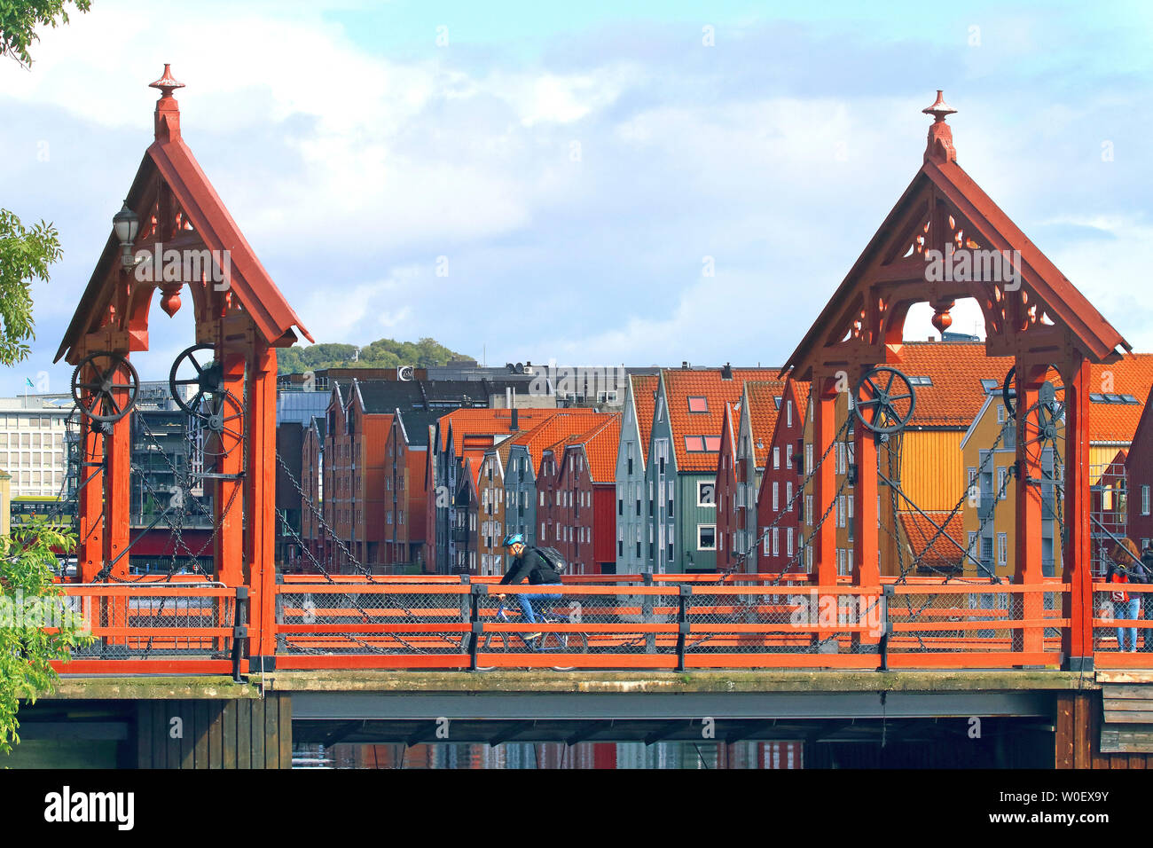 Old bridge norway hi-res stock photography and images - Alamy