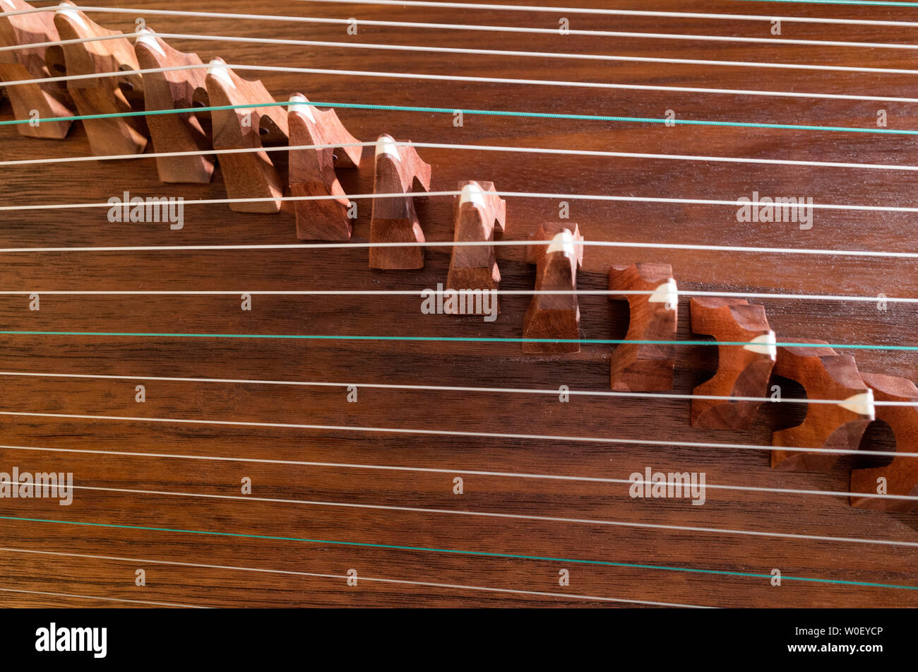 Guzheng hi-res stock photography and images - Alamy