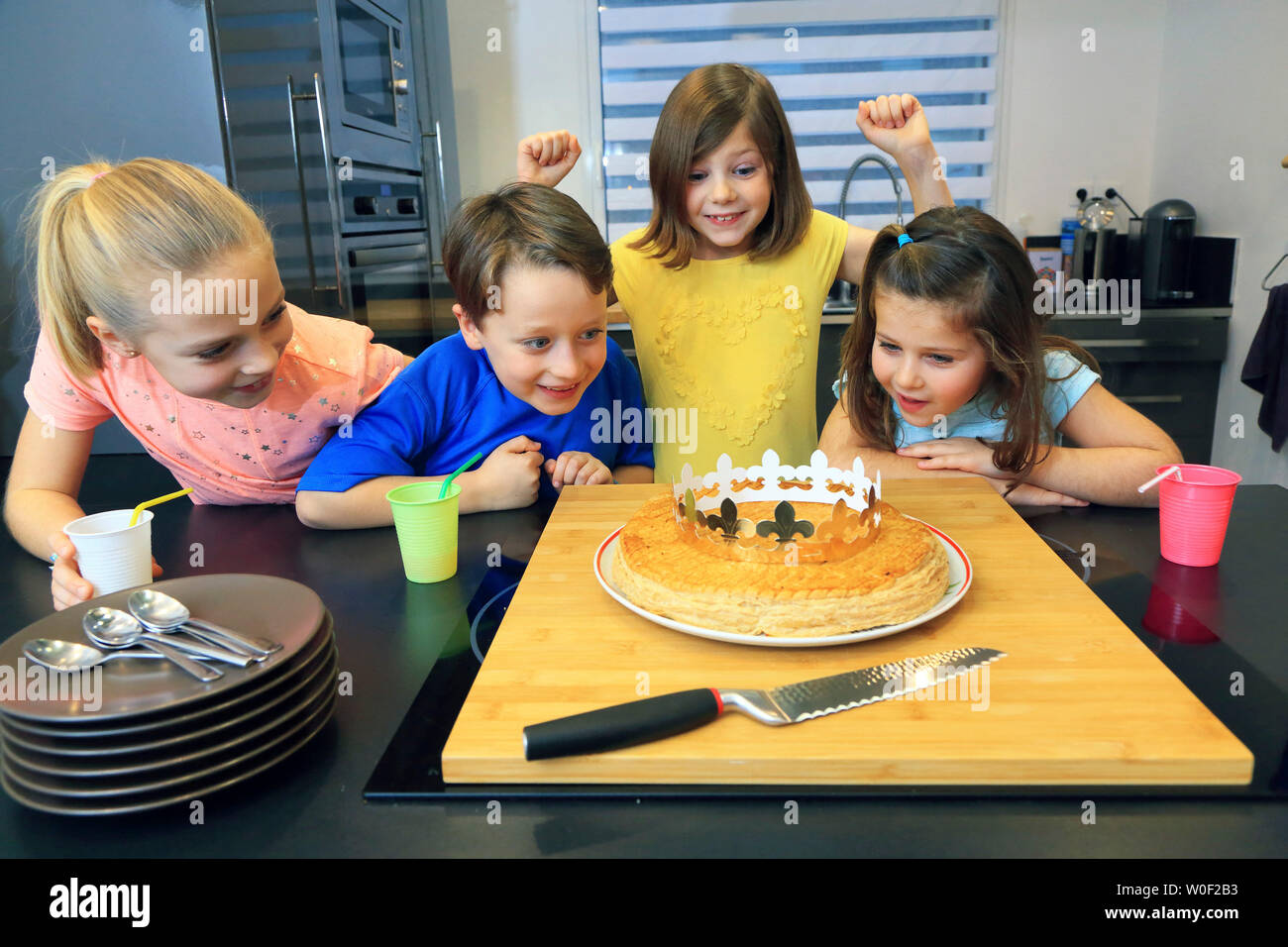 Epiphany child hi-res stock photography and images - Alamy