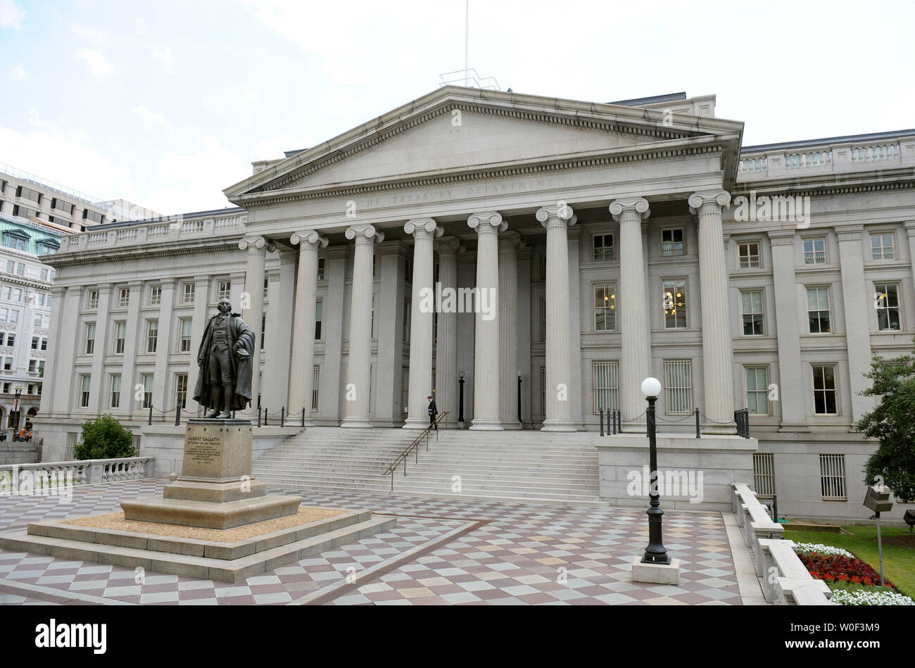 The Treasury Department is seen in Washington on July 10, 2009. (UPI ...
