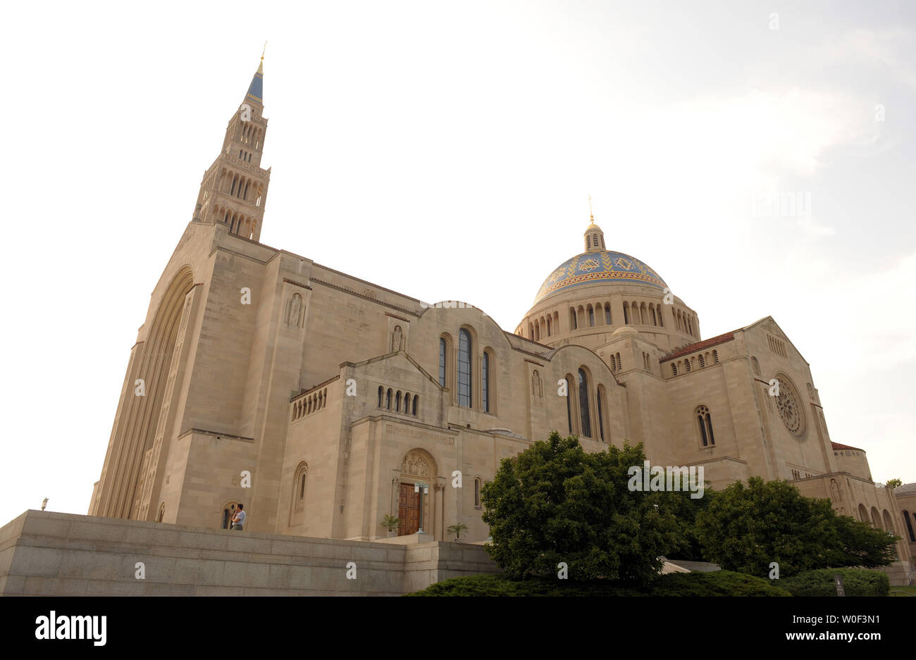 The Basilica of the National Shrine of the Immaculate Conception is ...