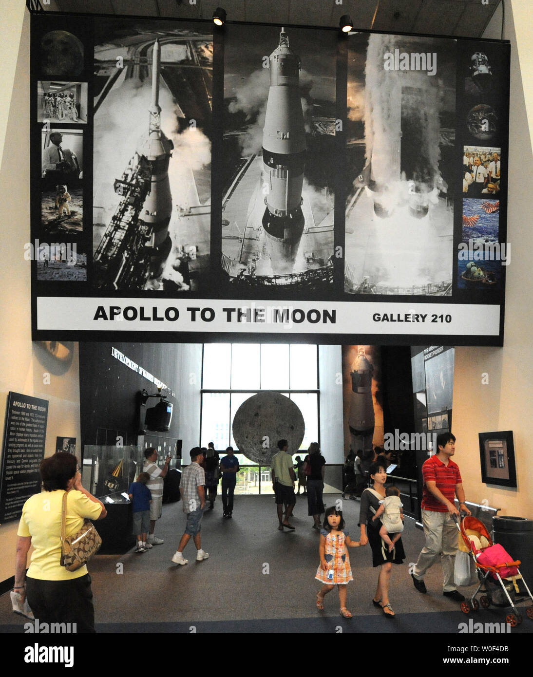 Apollo 11 crew hi-res stock photography and images - Alamy