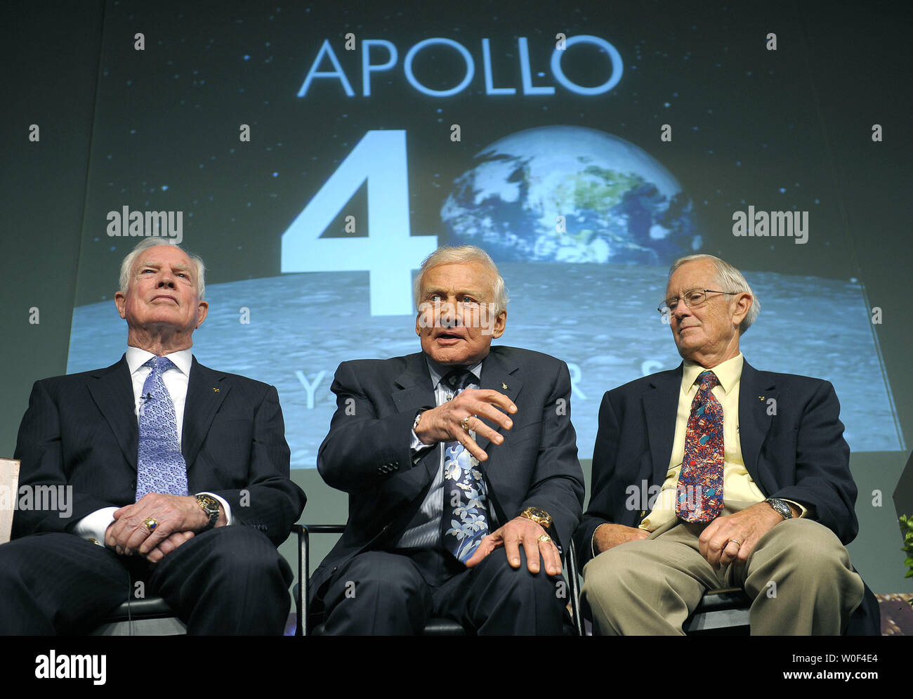 Apollo 11 astronaut and second man to walk on the moon, Buzz Aldrin (C ...