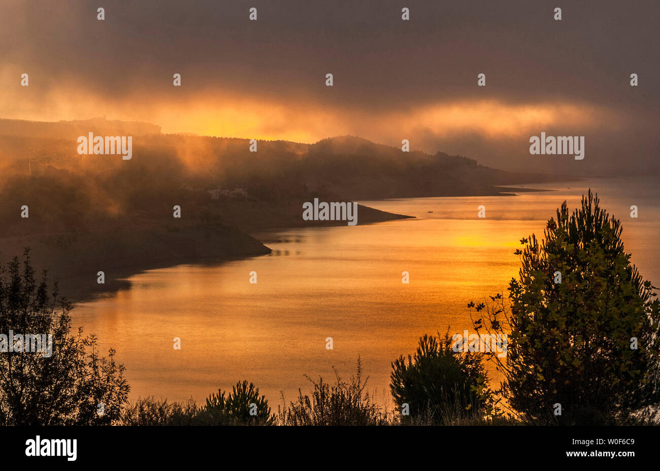 Agriculture dam hi-res stock photography and images - Alamy