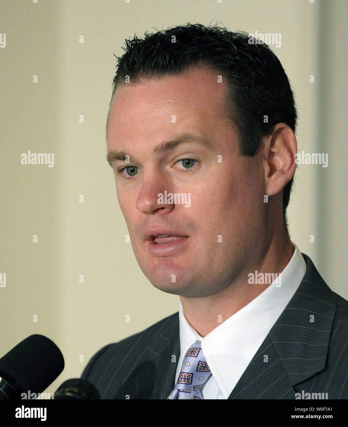Pittsburgh mayor ravenstahl hi-res stock photography and images - Alamy